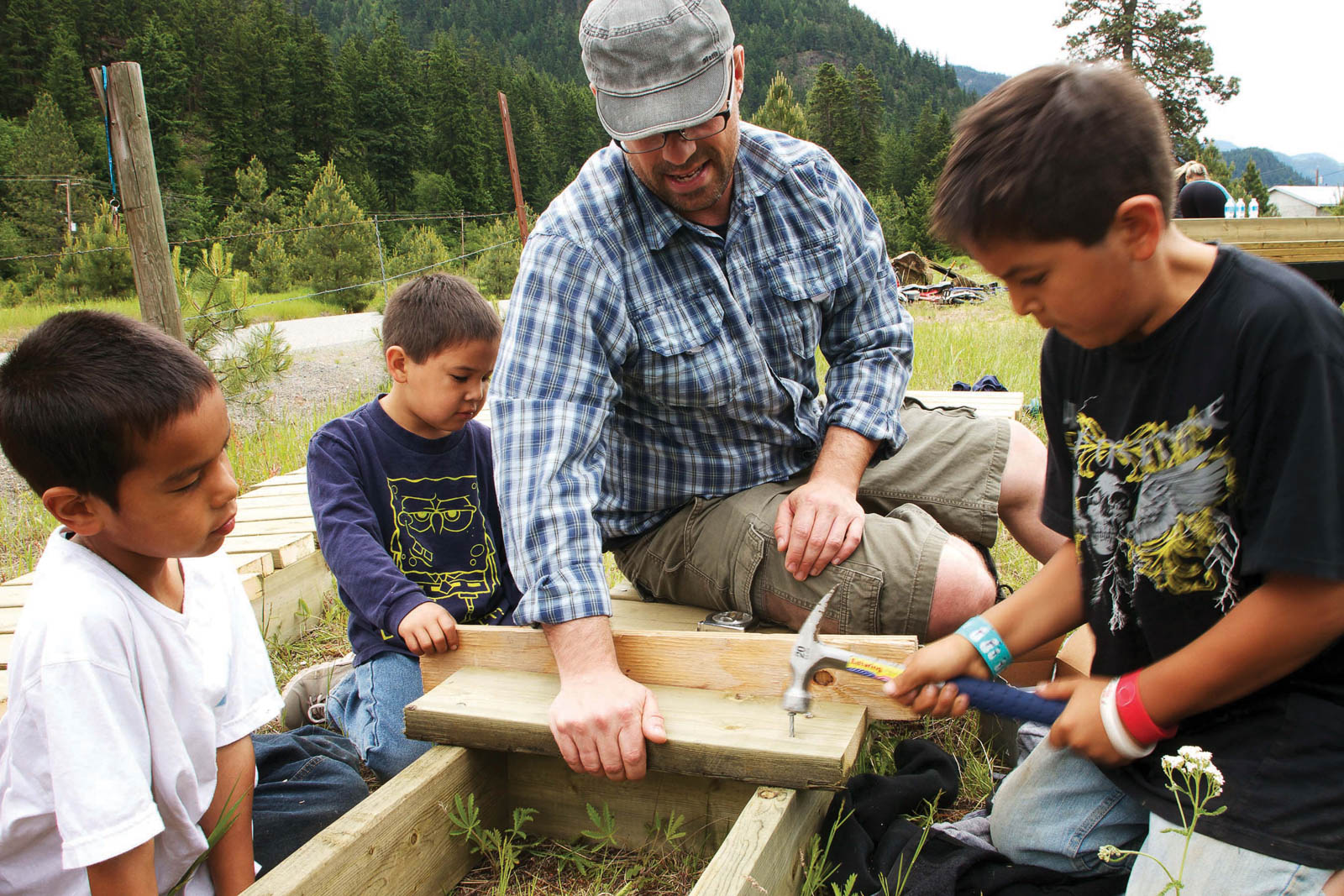 British Columbia's Aboriginal Youth Mountain Bike Program | This Park ...